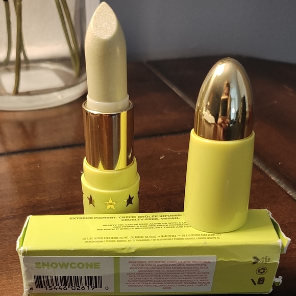 Jeffree Star | Makeup | Jeffree Star Snowcone Lipstick Yellow And Gold ...
